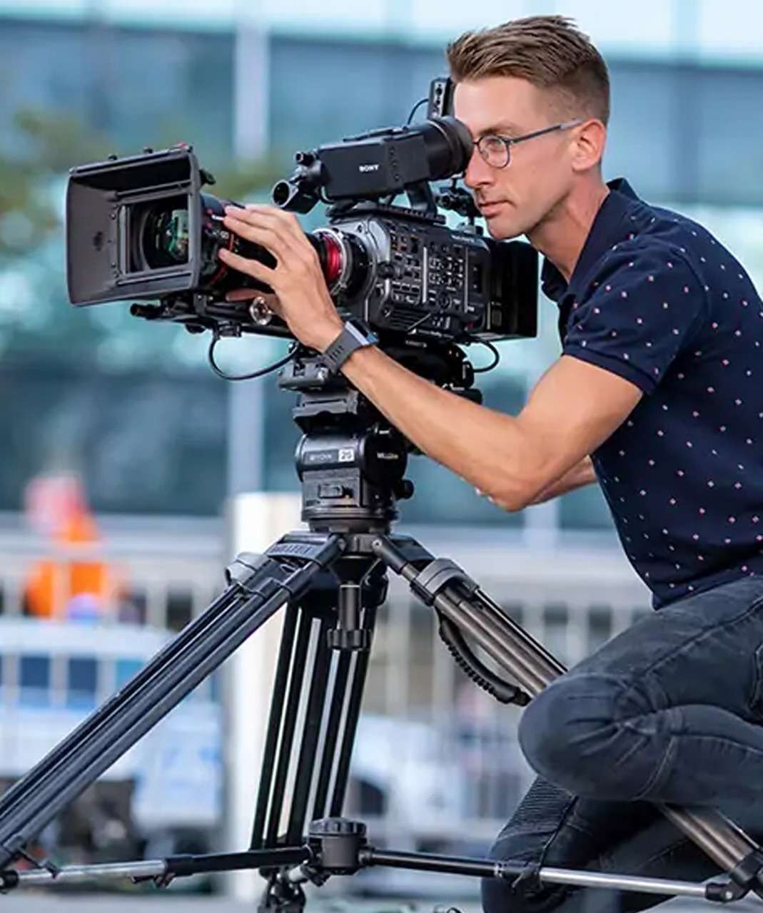 Freelance DP / Camera Operator with LiveU New York City.